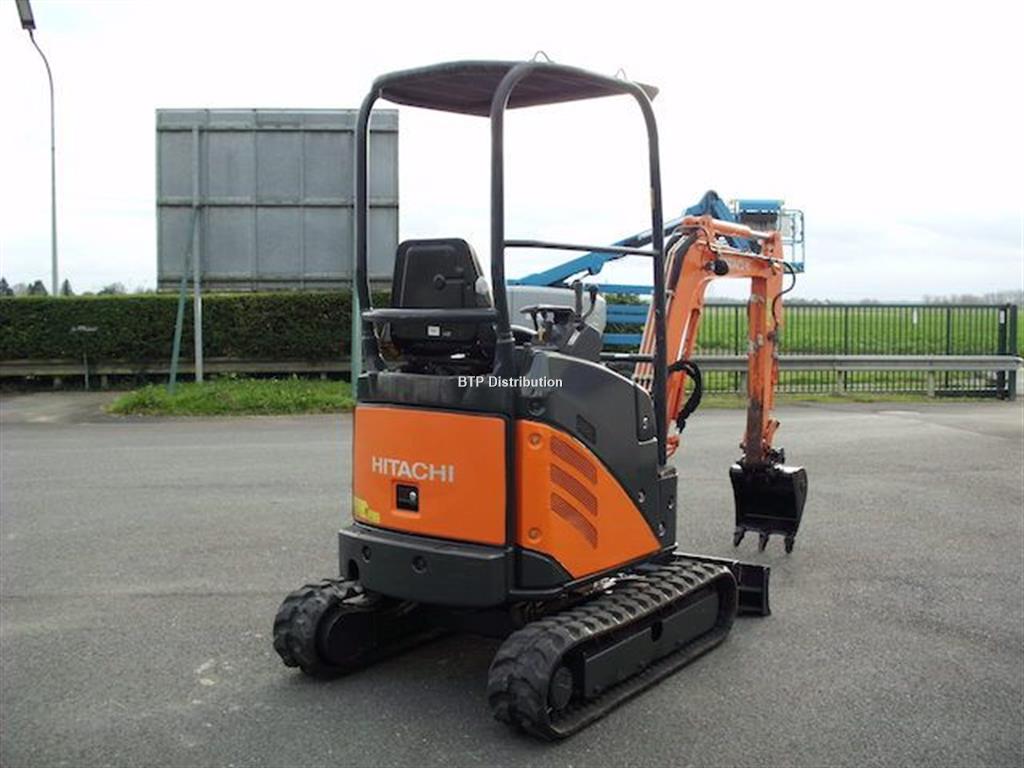 HITACHI ZX 17 U 2 d'occasion - Mini-pelle - 2015