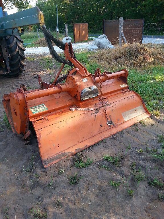HOWARD ROTAVATOR FORESTIER T 200 d'occasion - Fraise rotative - 2017