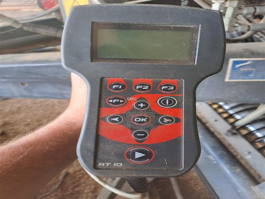 DEUTZ-FAHR FIXMASTER 330 d'occasion - Presse ronde - 2018