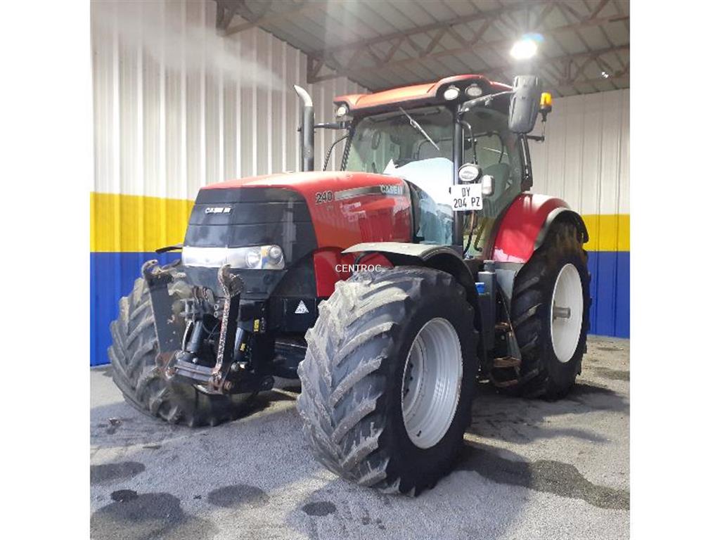 CASE IH PUMA CVX 240 d'occasion - Tracteur agricole - 240 ch - 2015