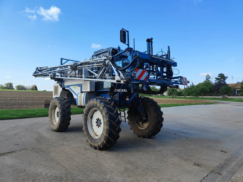 EVRARD AH4004-M ELECTRONIC d'occasion - Pulvérisateur automoteur - 150 ...