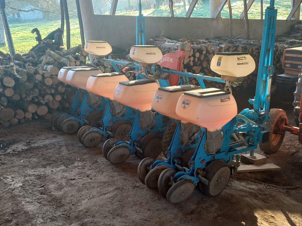 MONOSEM NG PLUS 4 d'occasion - Semoir à grains - 2012